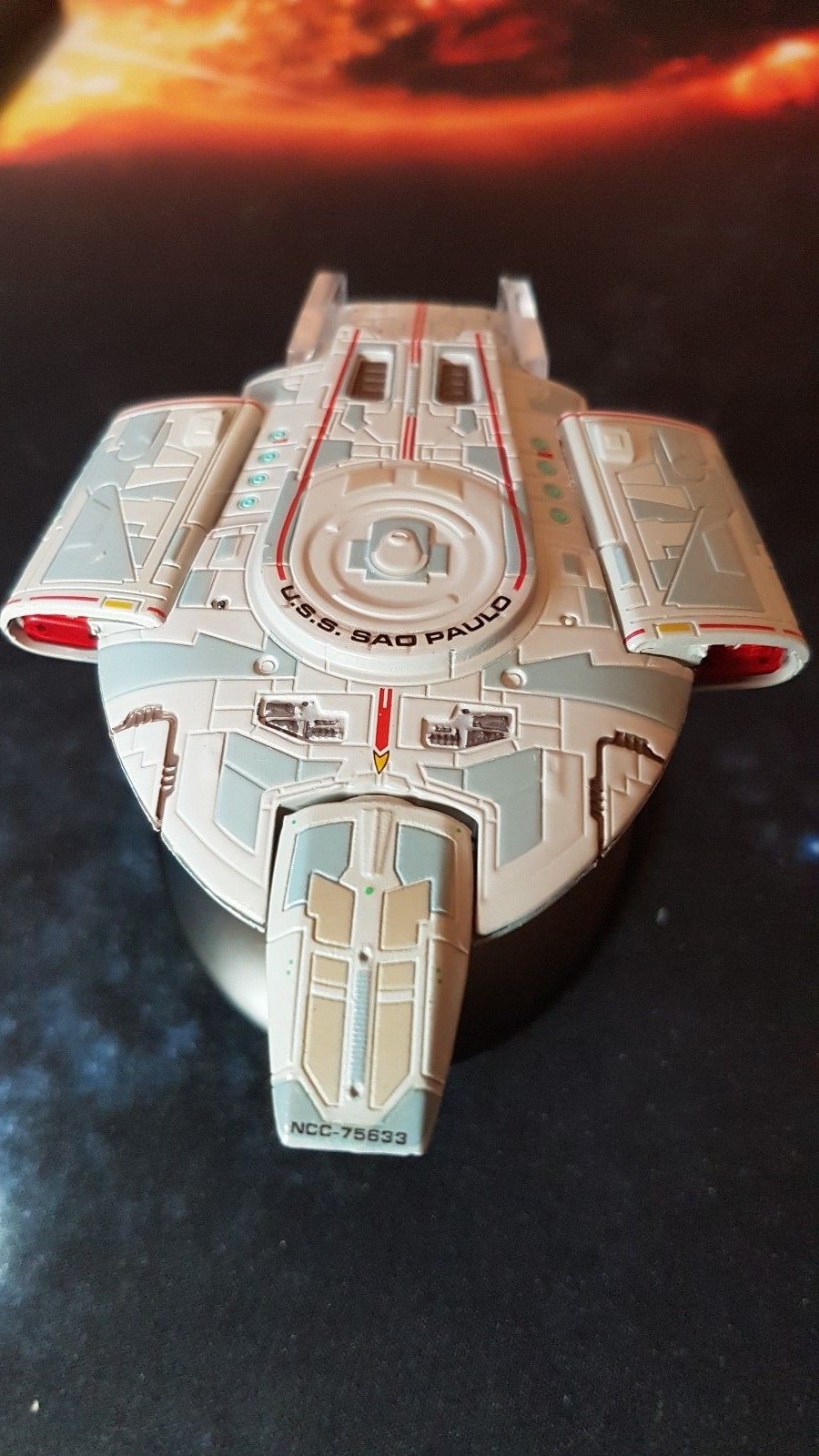 USS DEFIANT - VALIANT SAO PAULO CONVERSION DECALS - Star Trek EAGLEMOSS ...