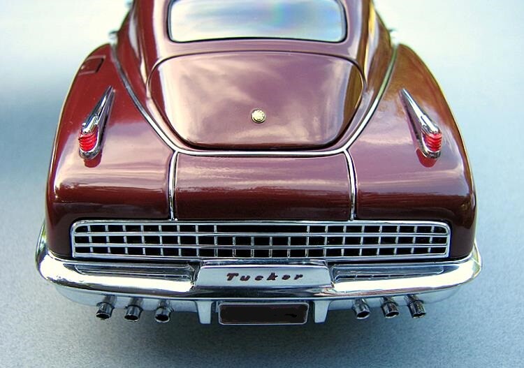 Tucker Built Vintage Classic Custom Dream Concept Race Car Metal Model ...