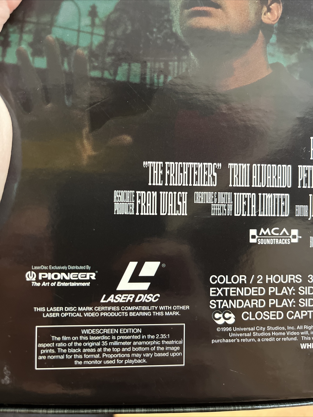 The Frighteners Director's Cut. Signature Collection Box Set ...