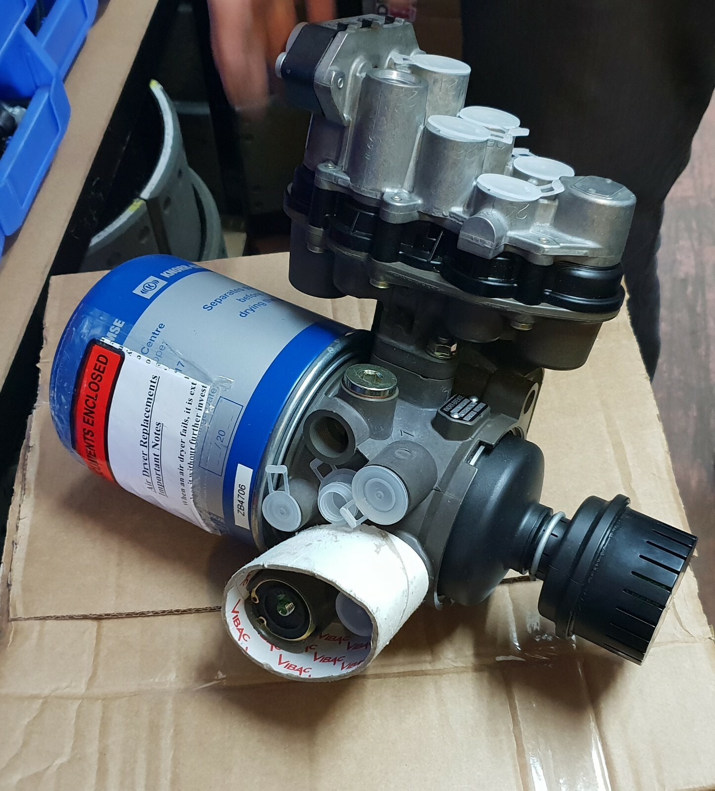 LA8145 ( ZB4706 ) Air Processing Unit Knorr-bremse DAF 1738764 | eBay UK