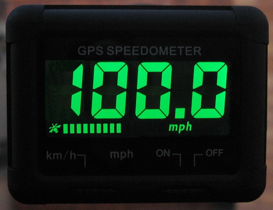 HP02 Speedo - GPS LCD Speedometer | mph | kph Car Boat Motorcyle Bike ...