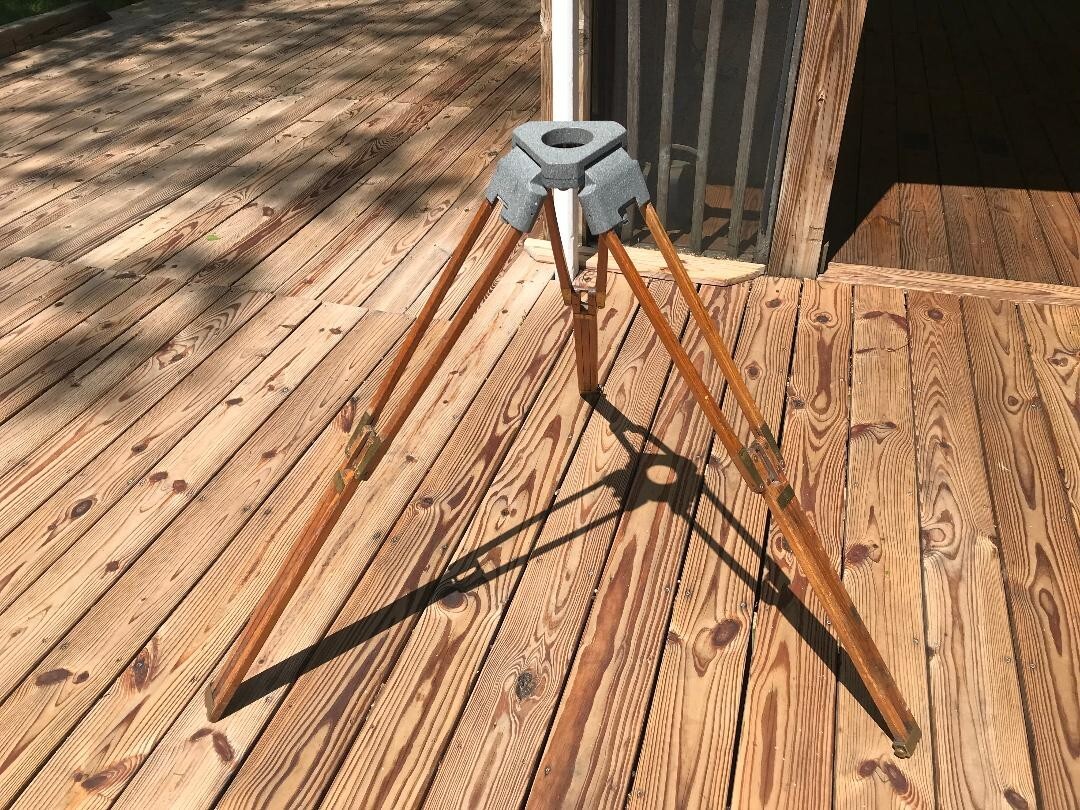 OAKWOOD & BRASS SOKKISHA TRANSIT TRIPOD W/ GREY SPLAT PAINTED STAGE | eBay