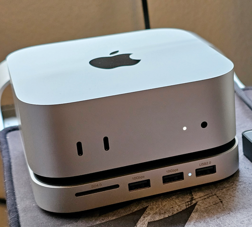 Apple Mac Mini M4 16gb RAM 256GB SSD + Satechi Dock with 1TB Crucial P3 ...