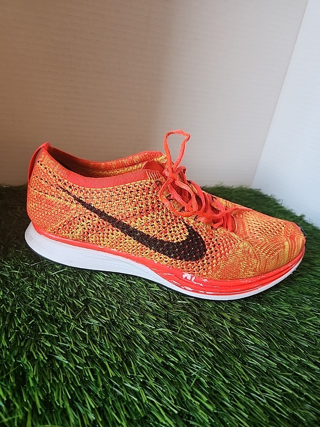 NIKE Men FLYKNIT RACER BRIGHT CRIMSON RED-BLACK-VOLT … - Gem