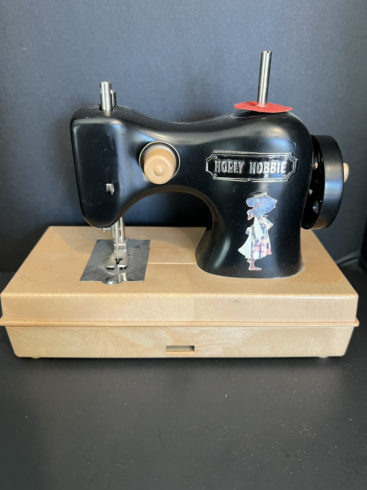 Vintage 1975 Holly Hobbie Mini Toy Sewing Machine | eBay