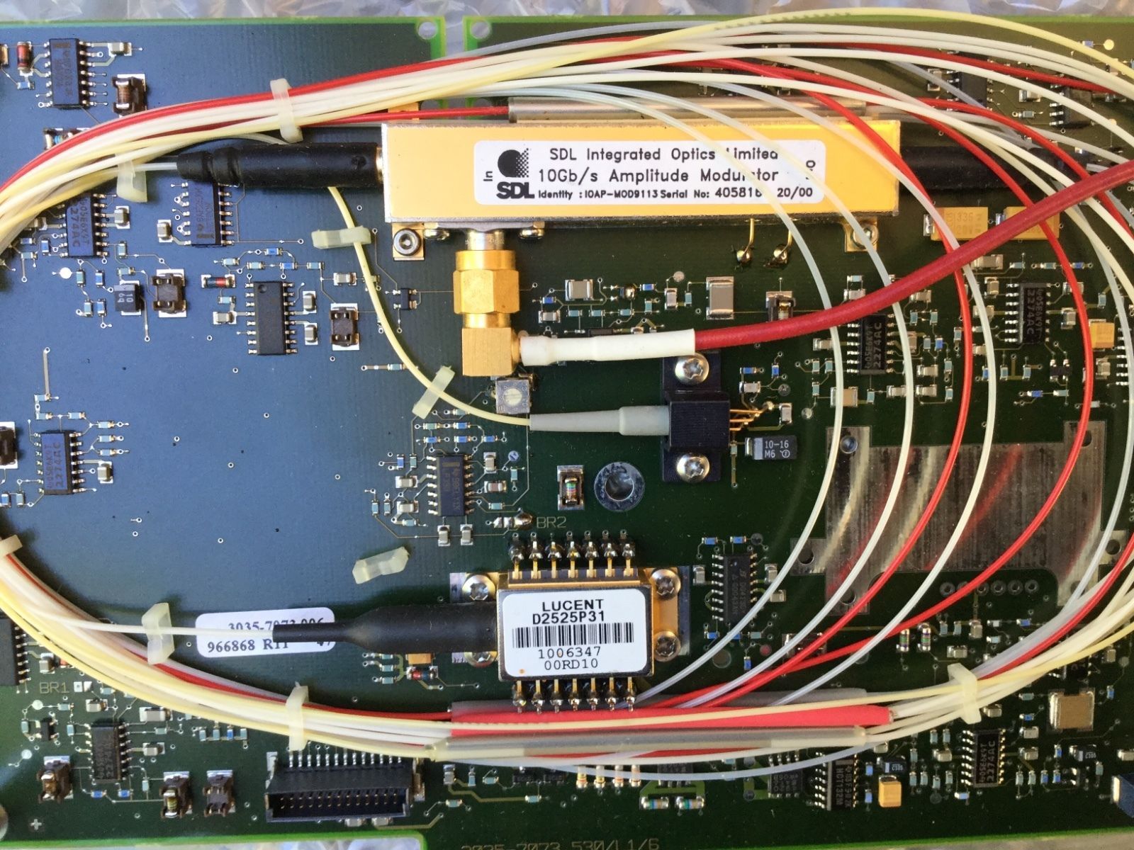SDL 10Gb/s Amplitude Modulator, DFB Laser, 10Gb/s JDSU Modulator Driver ...