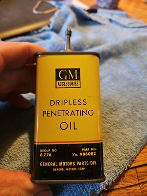 Vintage GM General Motors Detroit DRIPLESS PENETRATING OIL 4oz Lead Top ...