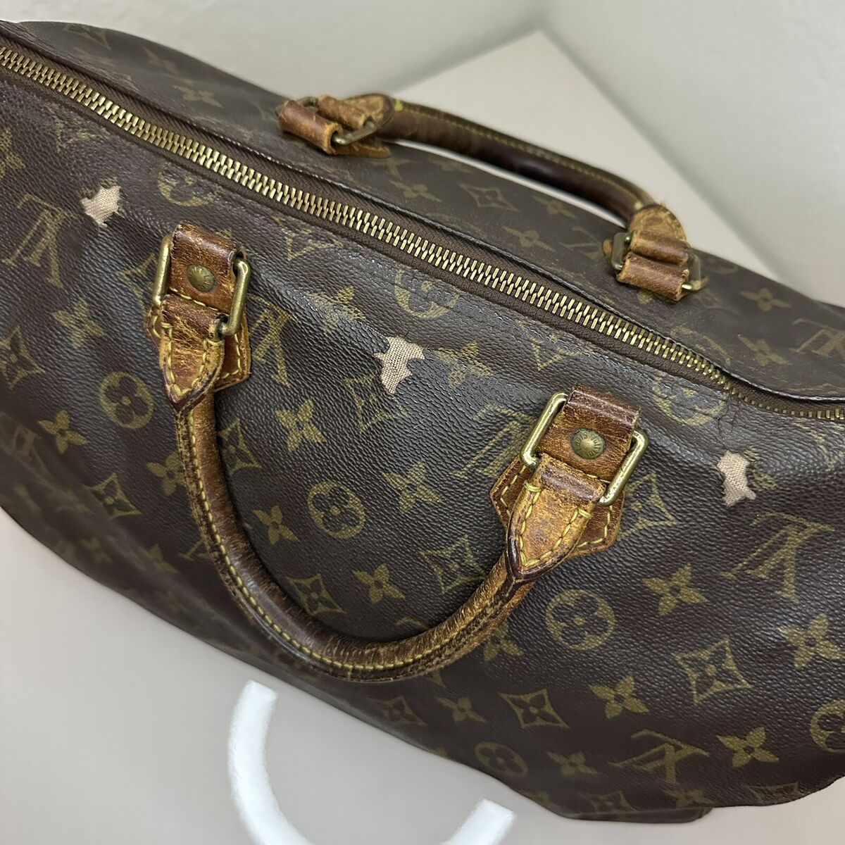 Authentic Louis Vuitton Monogram Speedy 35 Hand Bag Purse Authentic Louis Vuitton Monogram Speedy 35 Hand Bag Purse