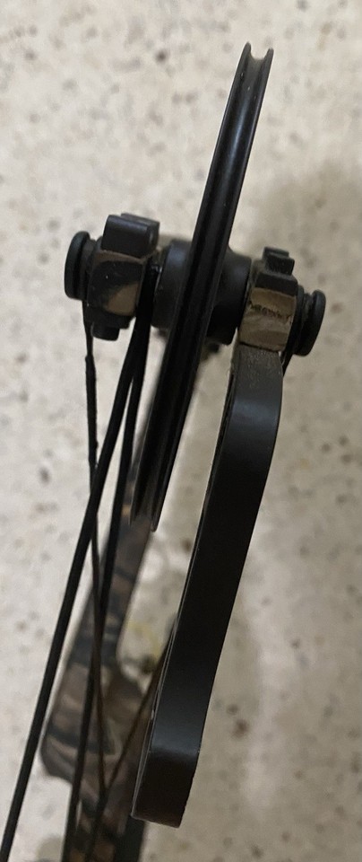 Mathews RH Reezen Compound Bow 6.5/70lb Dry Fired-Parts Only | eBay