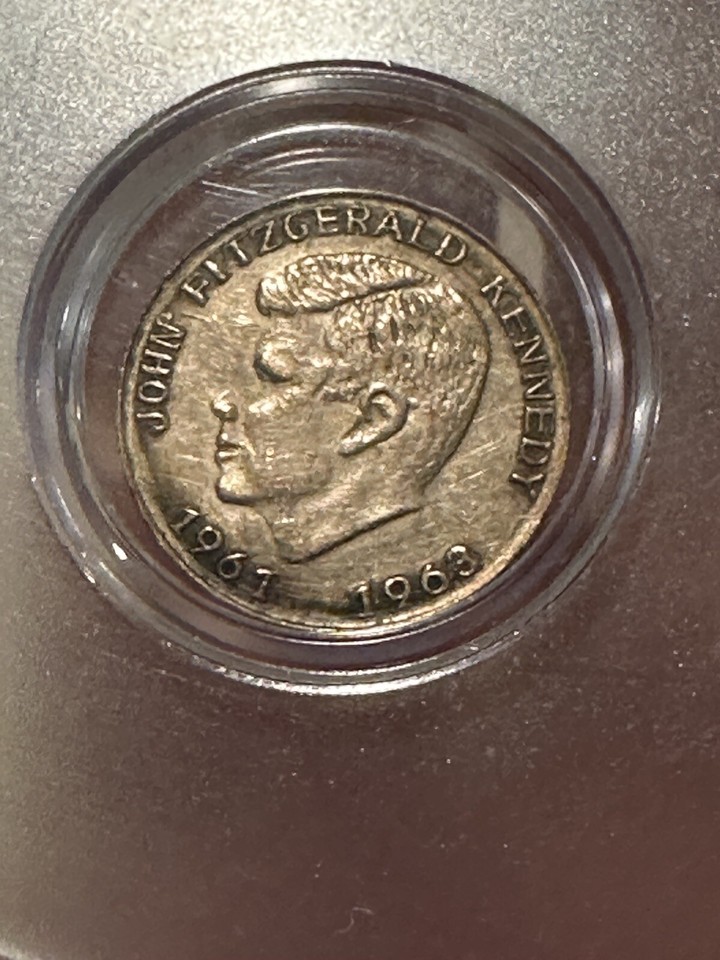 1961 1963 John Fitzgerald Kennedy Coin ( Possible Gold ) Extremly Rare ...