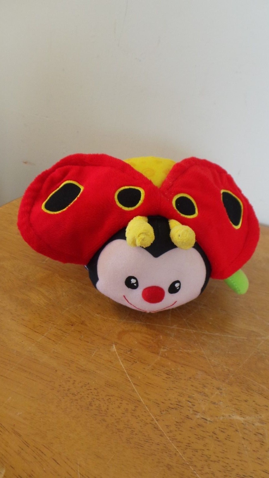 VTech Lady Bug COUNT & HUG Plush Stuffed Baby Songs Shapes Music ...