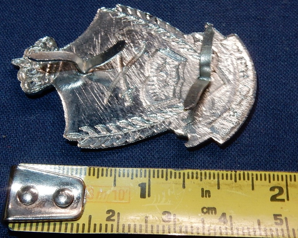 GENUINE SAUDI ARABIA SECRET POLICE (MABAHITH) CAP BADGE OBSOLETE | eBay