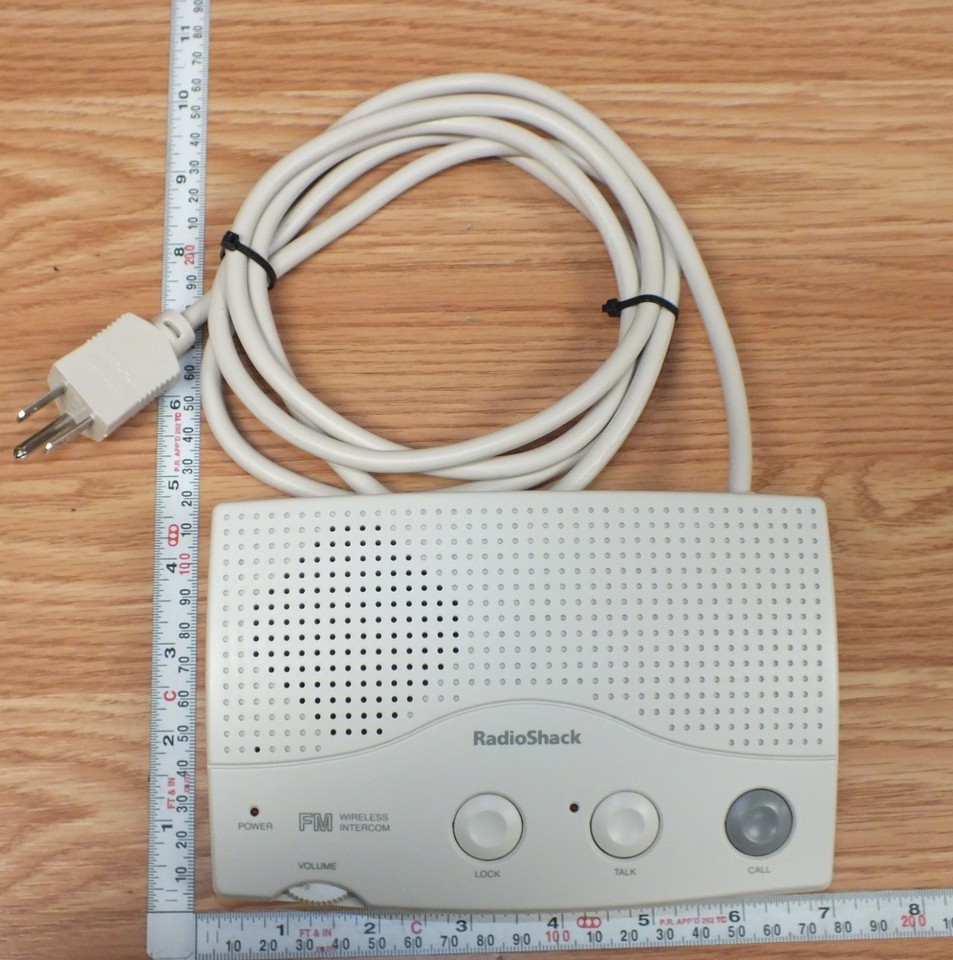 Genuine Radio Shack (43-493) 120V 60Hz 5W White FM Wireless Intercom ...