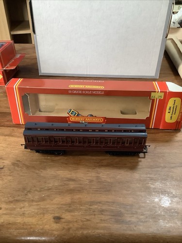 Hornby R384 LMS Composite Coach Clerestory 00 Guage - S5811 - New ...
