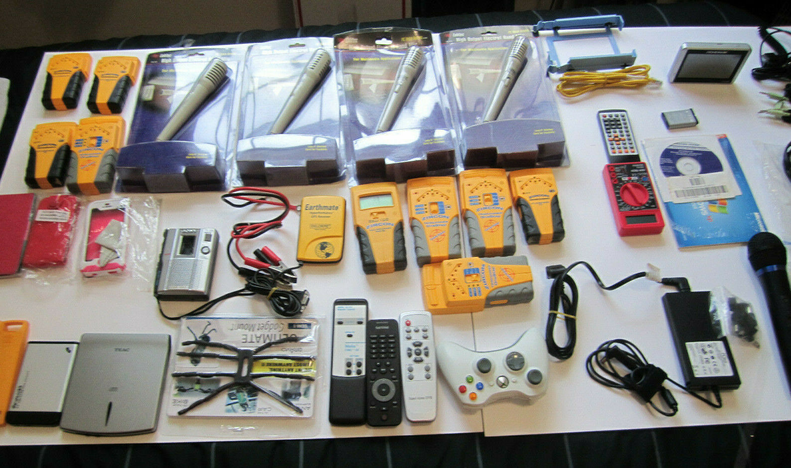 Mixed Lot of Electronics, remotes, Mics, and more... Q | eBay