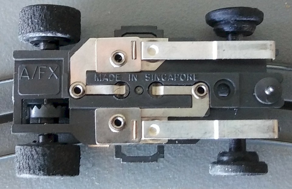 AURORA 1st Gen AFX MEAN Green Armature NON MagnaTraction NOS HO Slot ...