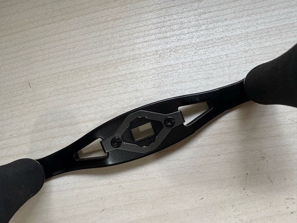 Y1007 Daiwa 22 Gillion TW HD 1000 Handle New | eBay