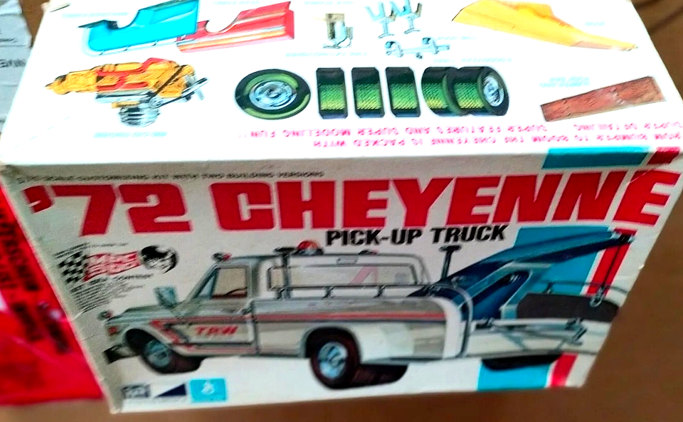 ANNUAL MPC 1/25 1972 CHEVY CHEYENNE PICKUP CUSTOMIZING MODEL KIT MINTY ...