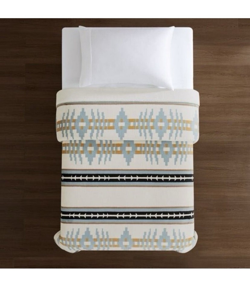 NWT Pendleton Plush Blanket Trail Ridge Queen White Blue | eBay