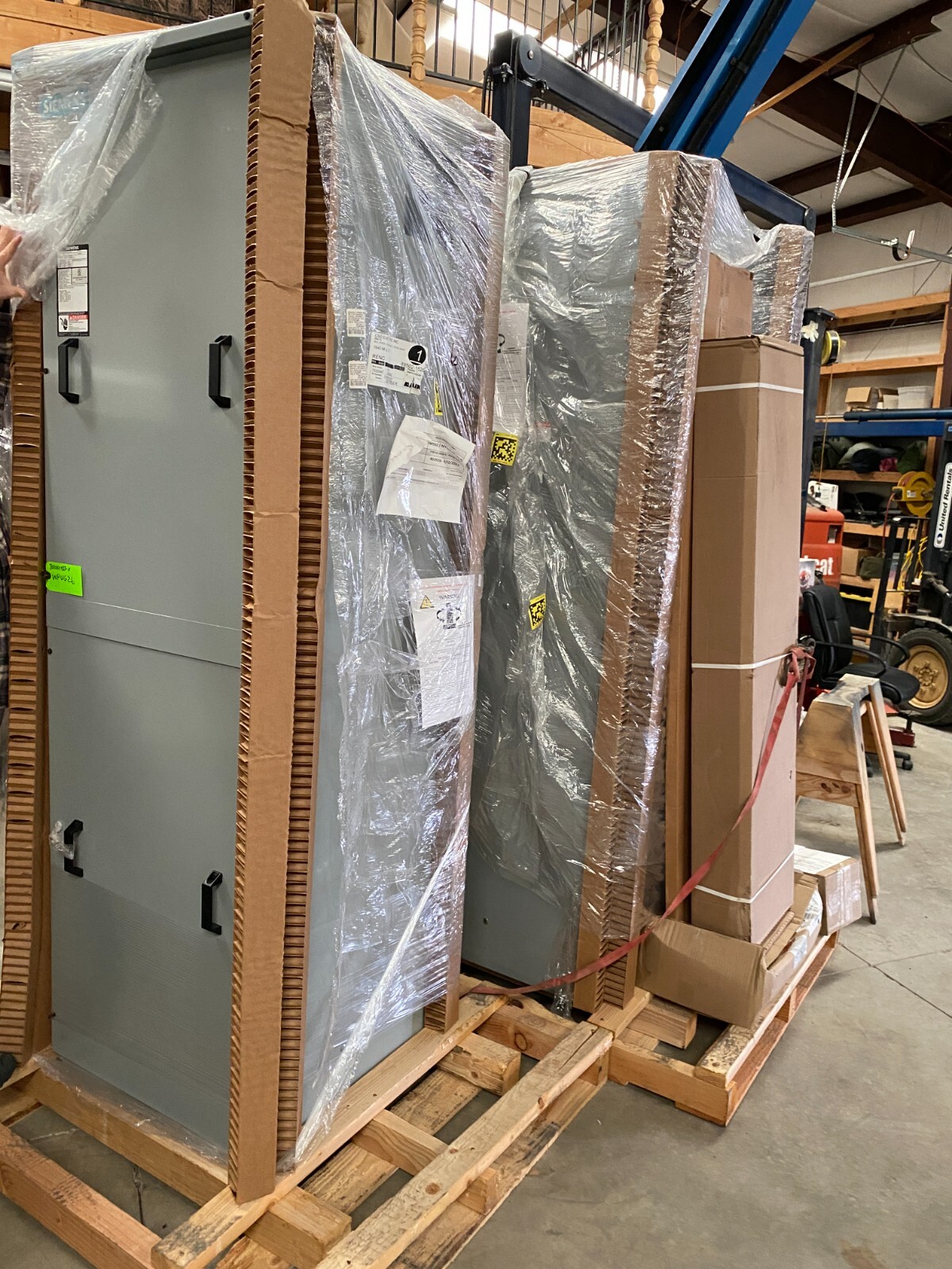 400A METER SWITCHBOARD SIEMENS 2 SECTIONS 240v 3PH 4W WPB424 W/PULL ...