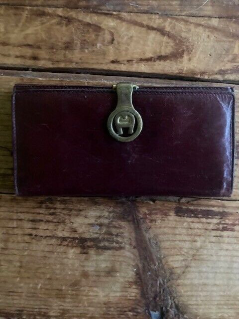 ETIENNE AIGNER Oxblood Wallet VINTAGE 80's - Gem