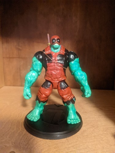 HULK POOL Marvel Universe Action Figure Infinite Heroes Spin Master DC ...