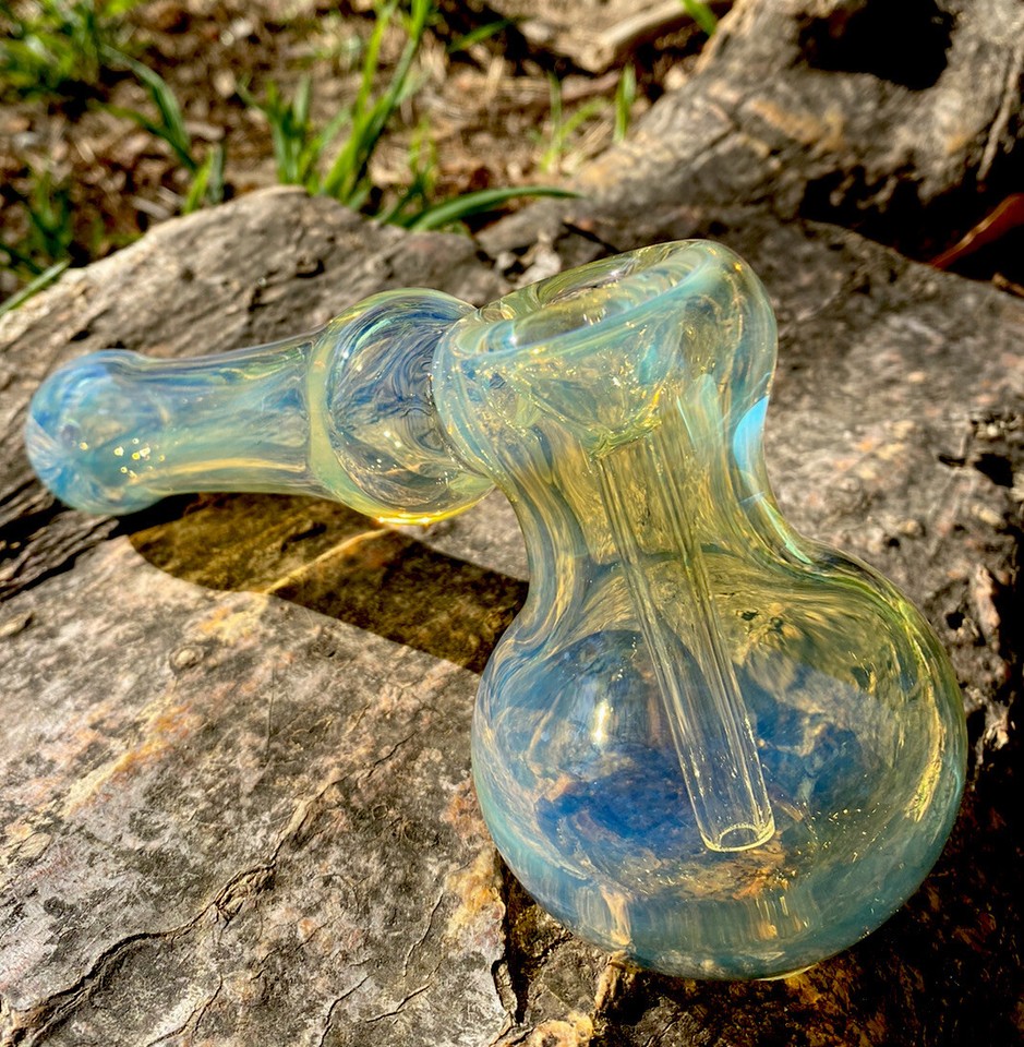 Thick Glass Bubbler pipe Hammer Style color changing, Silver Fumed pipe ...