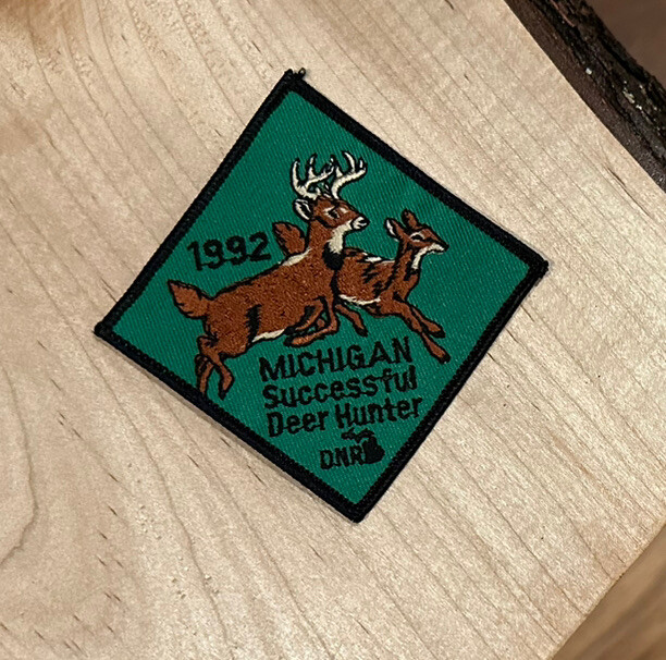 1992 MICHIGAN SUCCESSFUL DNR DEER HUNTING PATCH - BEAR - TURKEY - ELK ...