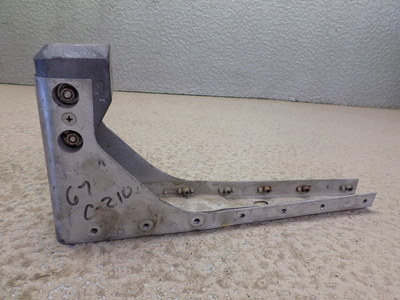 67 CESSNA C-210 RUDDER COUNTER BALANCE WEIGHT AND MOUNT BRACKET | eBay