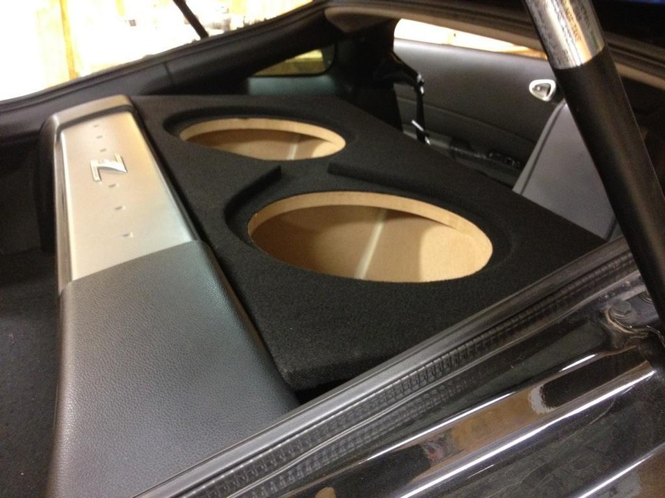 Fits Nissan 350Z - Custom Flush / Recessed Sub Box Subwoofer Enclosure ...