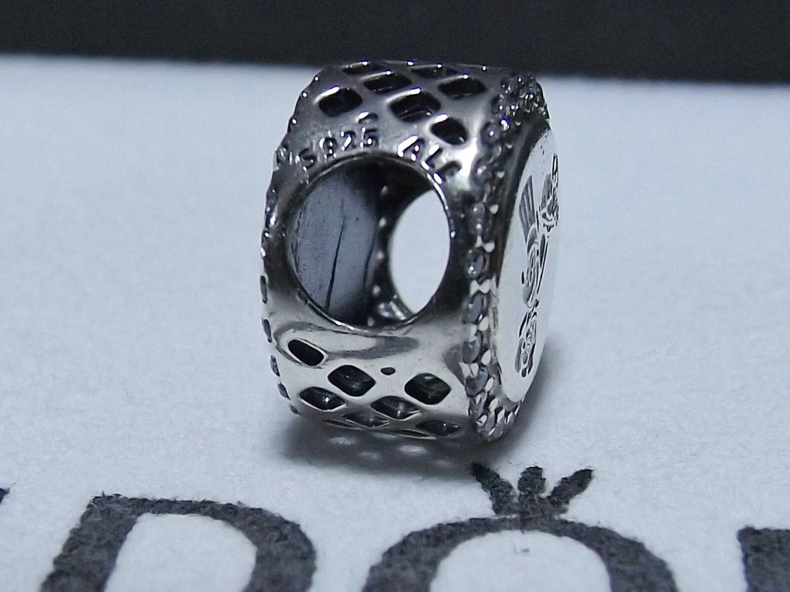 AUTHENTIC Pandora Disney 2018 Epcot Food & Wine Festi… - Gem