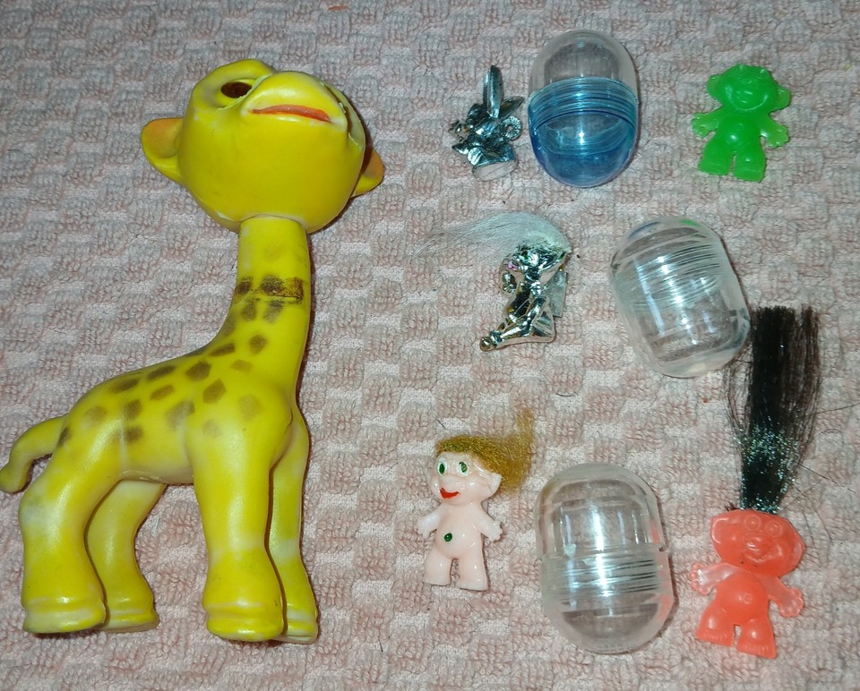 1960's TROLL LOT - Plus Giraffe Doll & 8 Gumball Items | eBay
