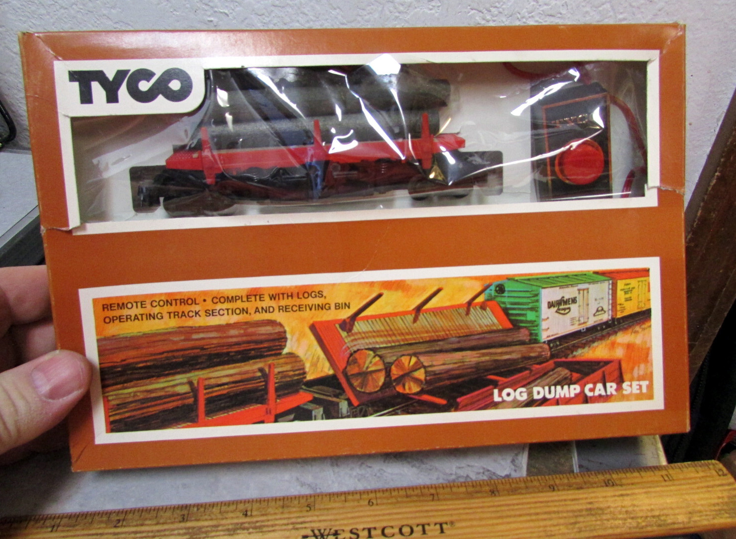 HO VINTAGE Tyco Model Train Car Log Dump Car set, untested, w/ original ...