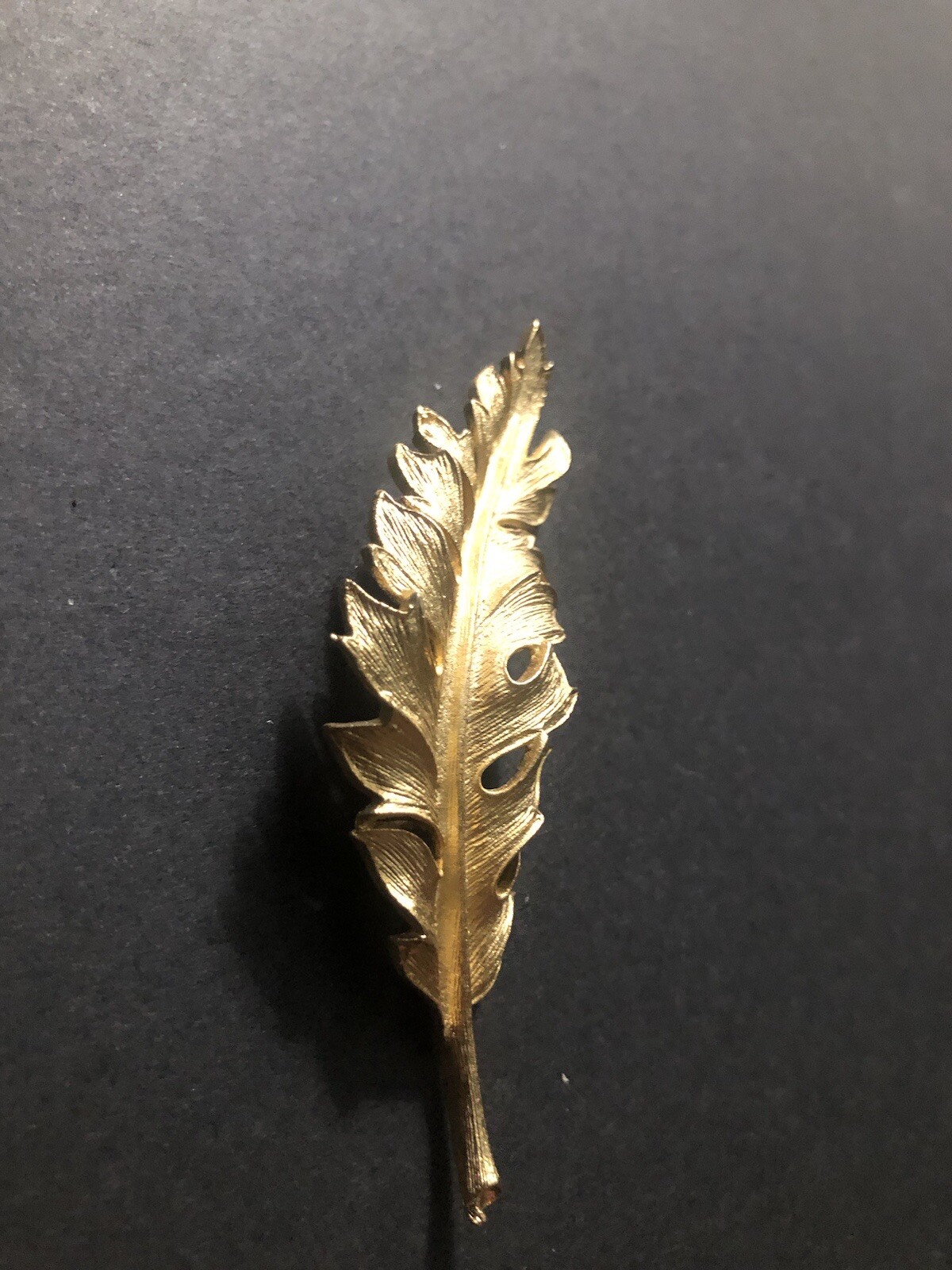 Vintage CORO 1961 Brooch Pin 1960s Gold tone Feather … - Gem
