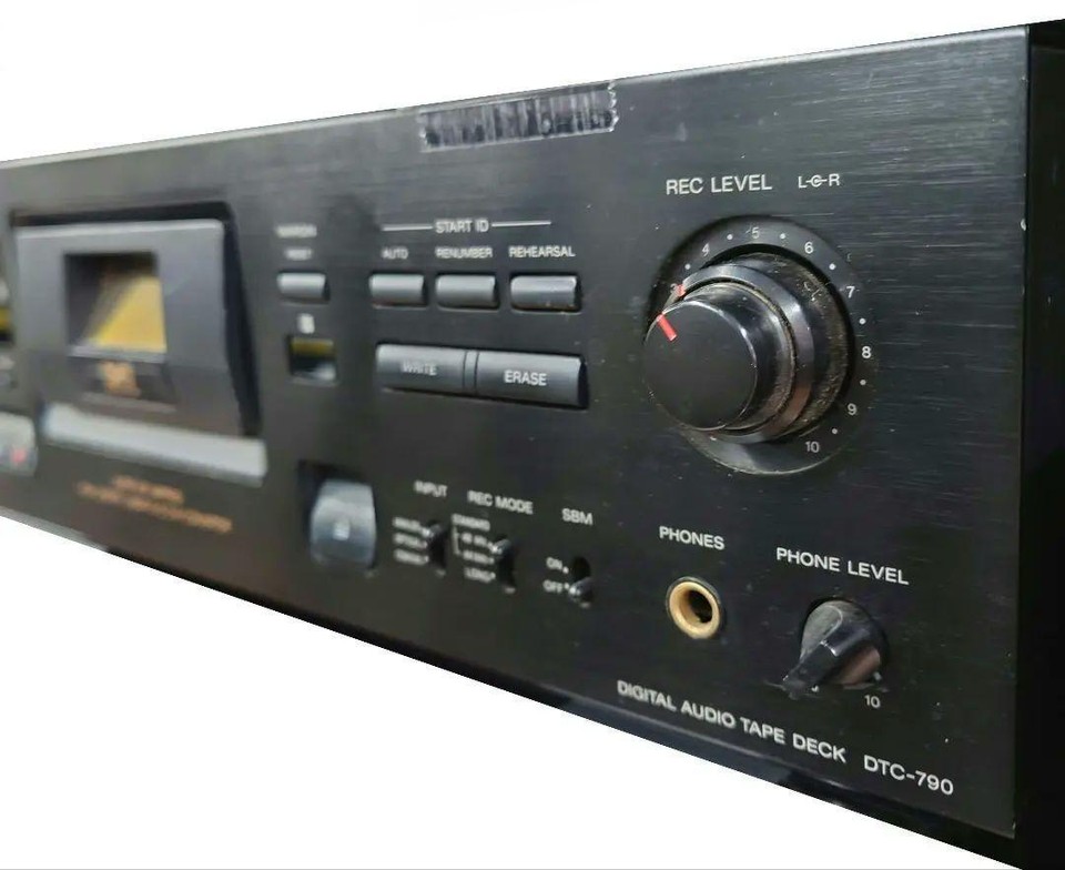 Sony DTC-790 DAT Digital Audio Tape Deck Recorder Stereo Tested Japan ...