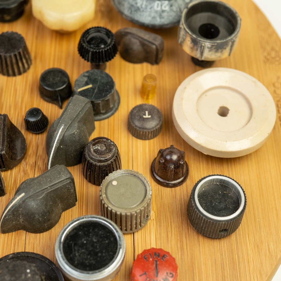 50+ Vintage Radio / TV / Equipment Knobs Used Midcentury Plastic ...