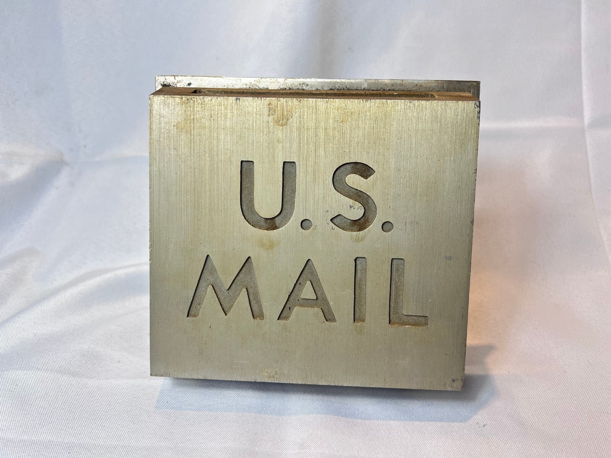 Mail Slot System For Office 139 Office Mail Slot Stock Photos,
