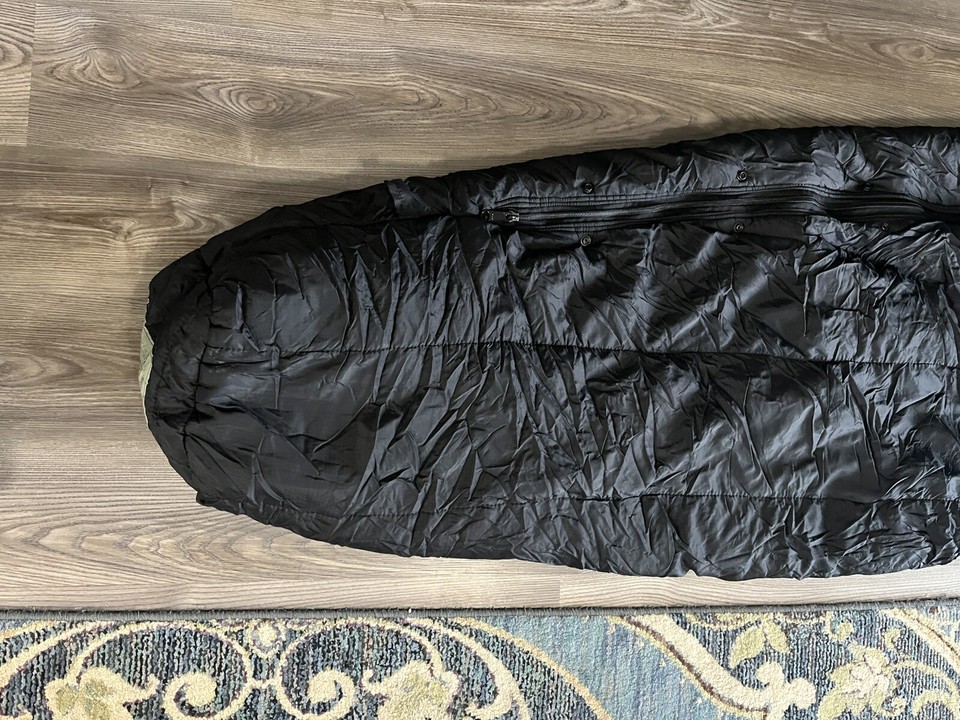 US Military 4 Piece Modular Sleeping Bag Sleep System MSS w/G Bivy ...