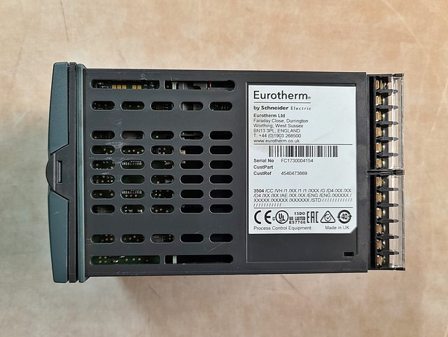 Eurotherm Temperature Controller 3504/CC/VH/1/XX/1/1/XXX/G.... ship for ...