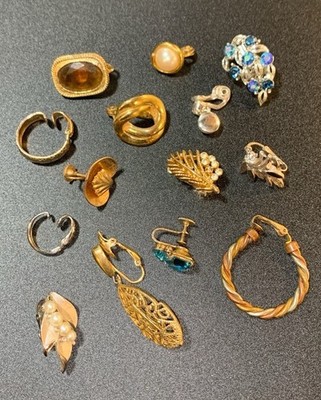 Vintage Lot Of 14 Single All Branded Clip On Screwback Earrings Craft ...
