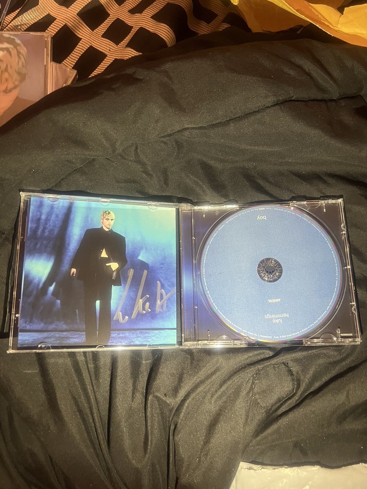 Luke Hemmings SIGNED CD Boy LIMITED EDITION AUTOGRAPHED NEW 5SOS | eBay