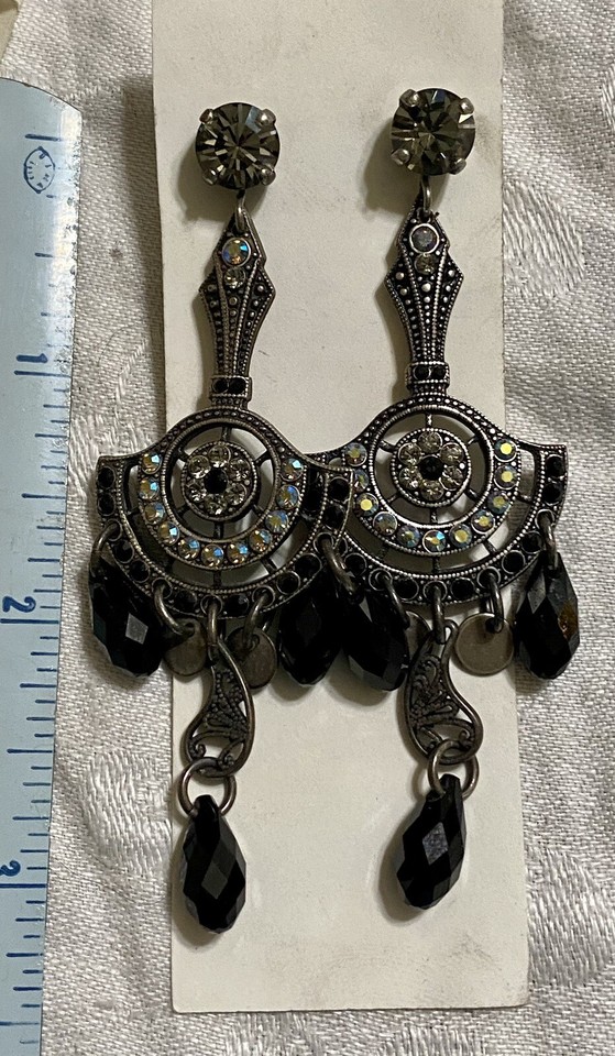 Diva Level Elegance Long Rhinestone Aurora Borealis And Blk Dangle Stud ...