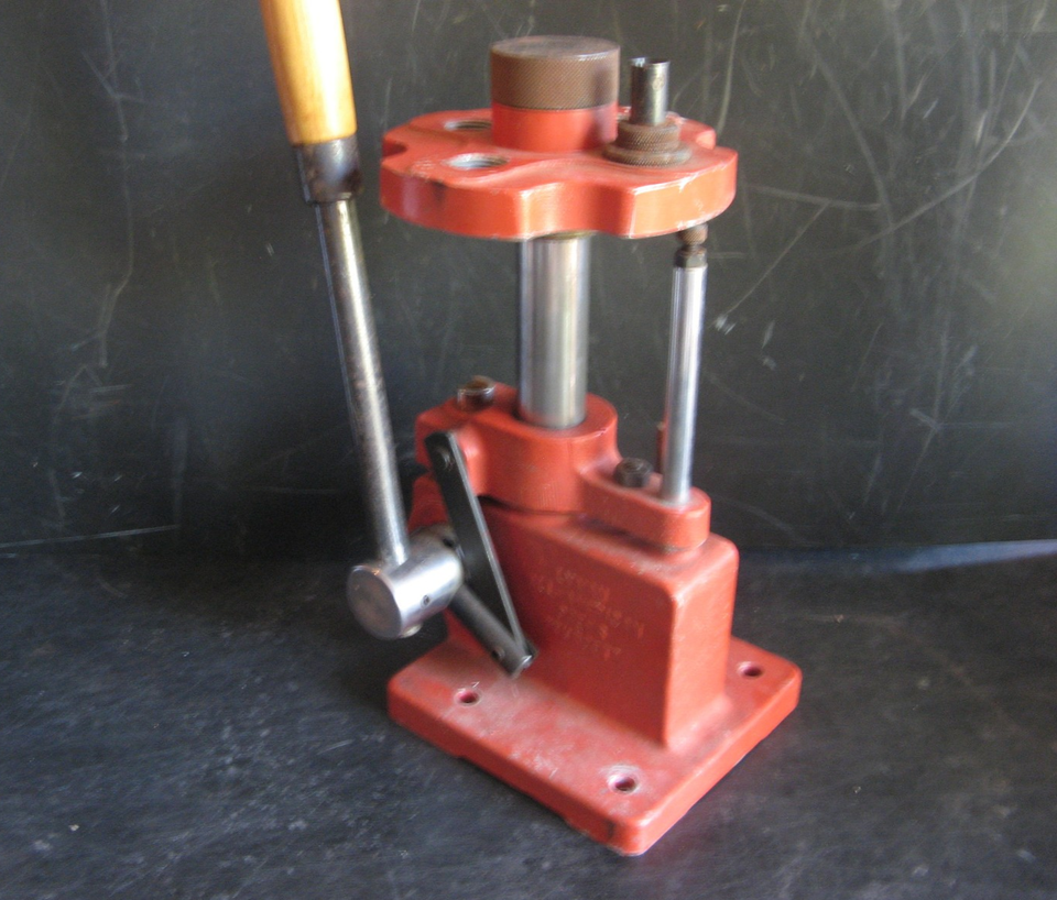 LYMAN ALL-AMERICAN TURRET PRESS 4-Position Reloader RELOADING | eBay