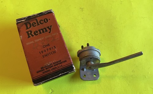 NOS Delco-Remy 1997913 D852 Switch 40s 50s Chevy GM Accessory Car ...