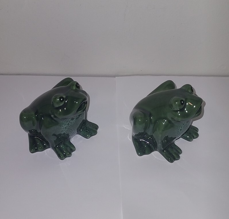 Ceramic Garden FROGS Figurine Decoration Green Statue x2 New | eBay