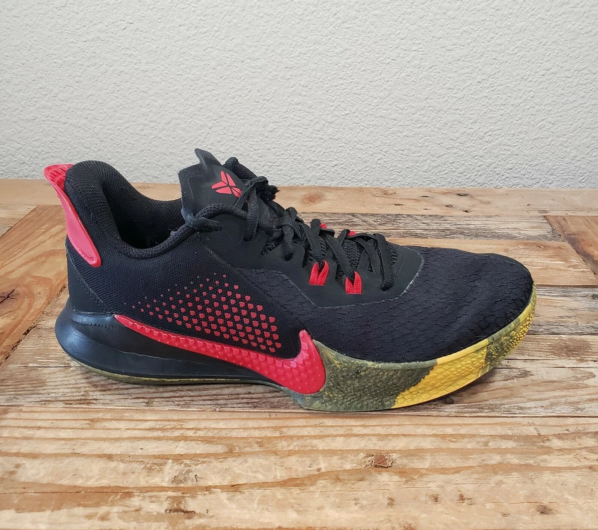 Kobe 8 Black And Red