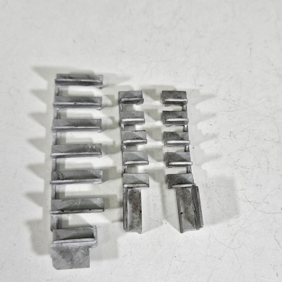 Anbrico Scale Models OO Gauge Kit No. 8 Leyland PD2 With Leyland ...