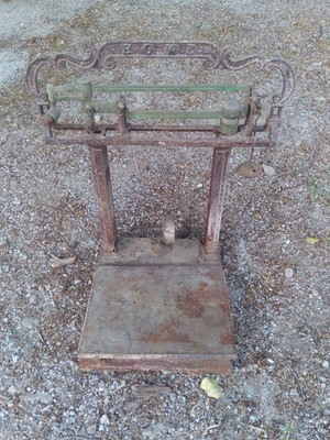 Scales - Antique Howe Scale