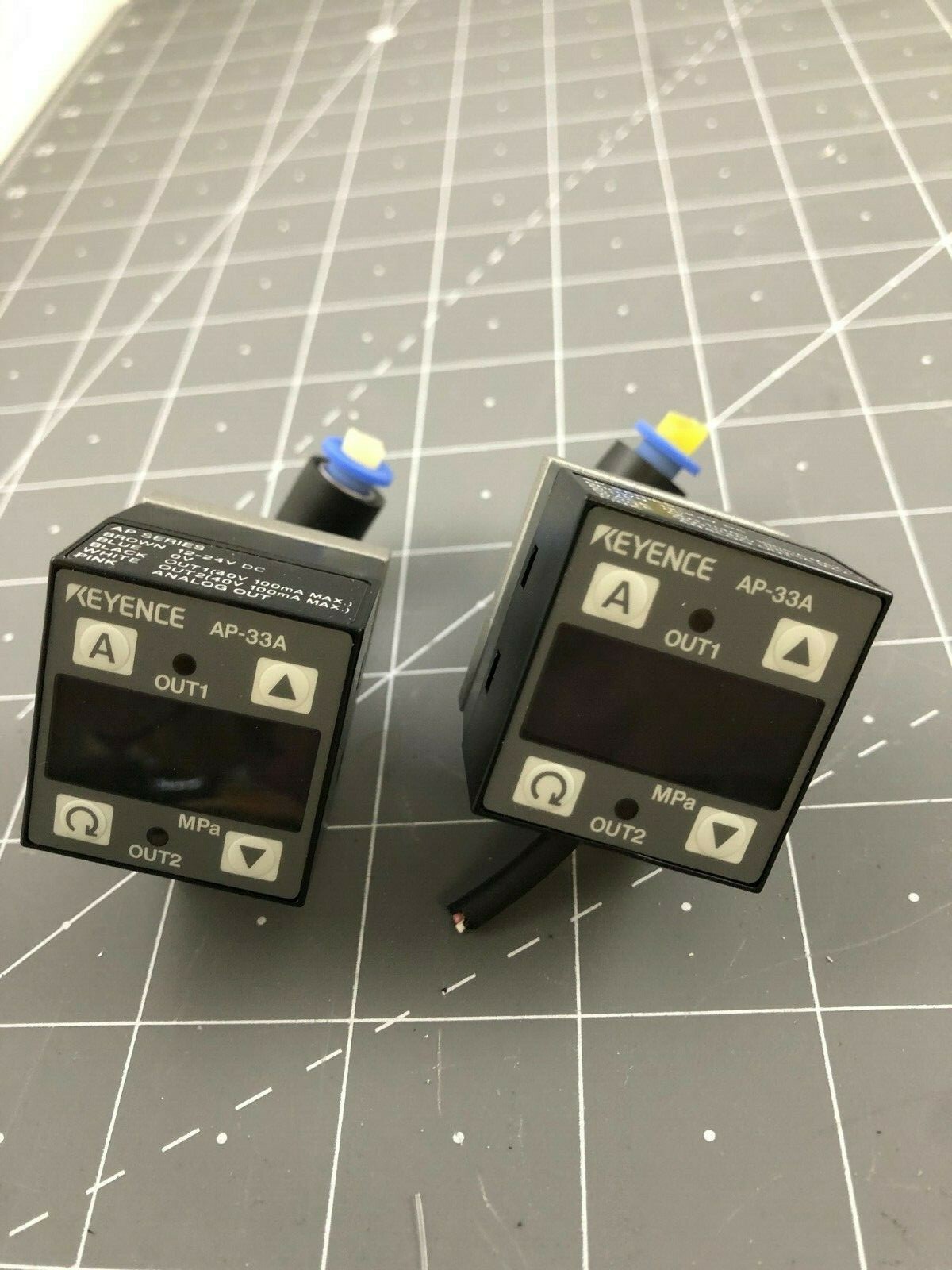 Keyence AP-33A Pressure Sensor 12-24V PN: 9162374 | eBay