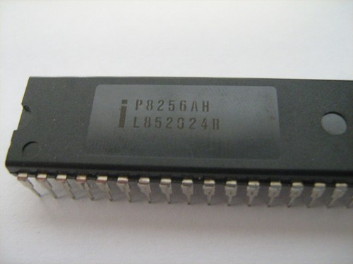 INTEL P8256AH IC 8256 DIP 40Pin Integrated Circuit - Lot of 4 Pcs ...